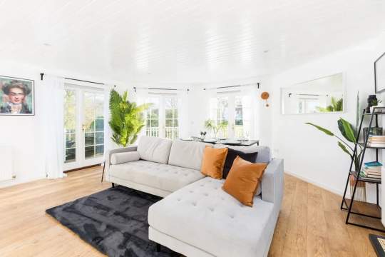 Windrush Lake Properties